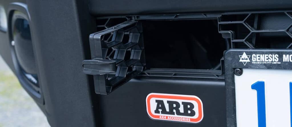 ARB SUMMIT BULL BAR ISUZU D-MAX MY21 ON | Canberra Auto Accessory ...