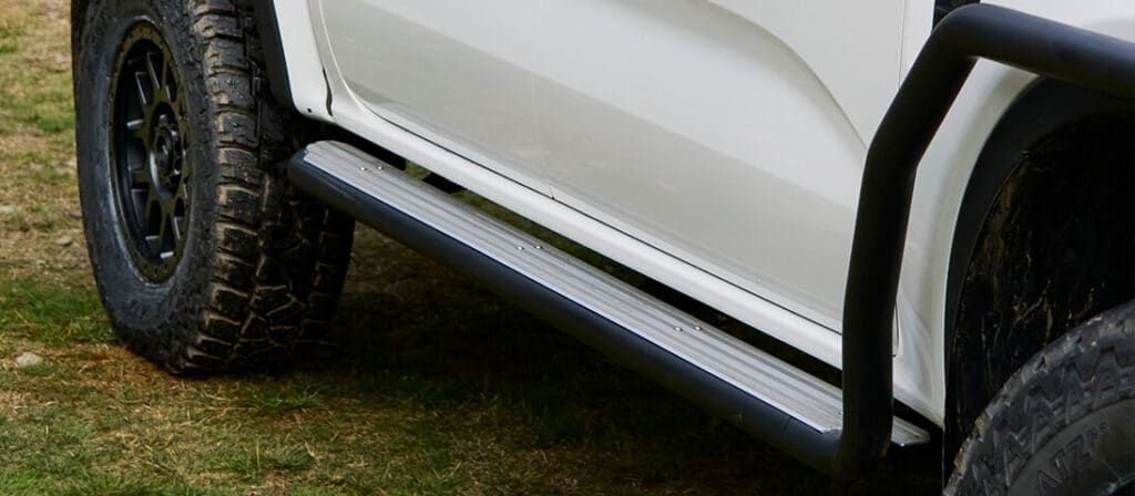ARB SUMMIT SIDE RAILS & STEPS FORD RANGER 2022 ON | Canberra Auto ...